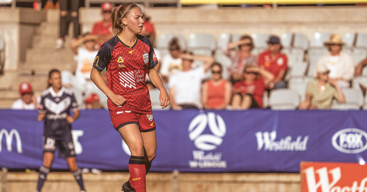 Worts re-signs with Reds - Adelaide United