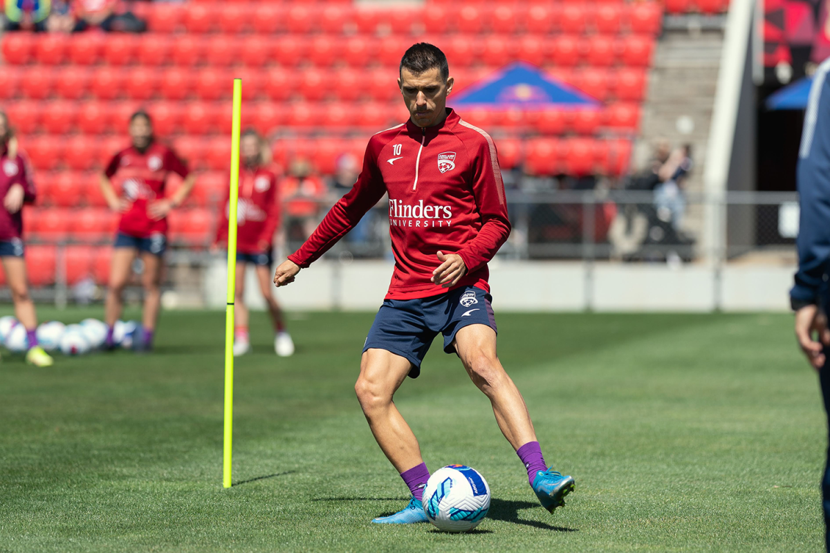 Isaías excited for season to begin - Adelaide United