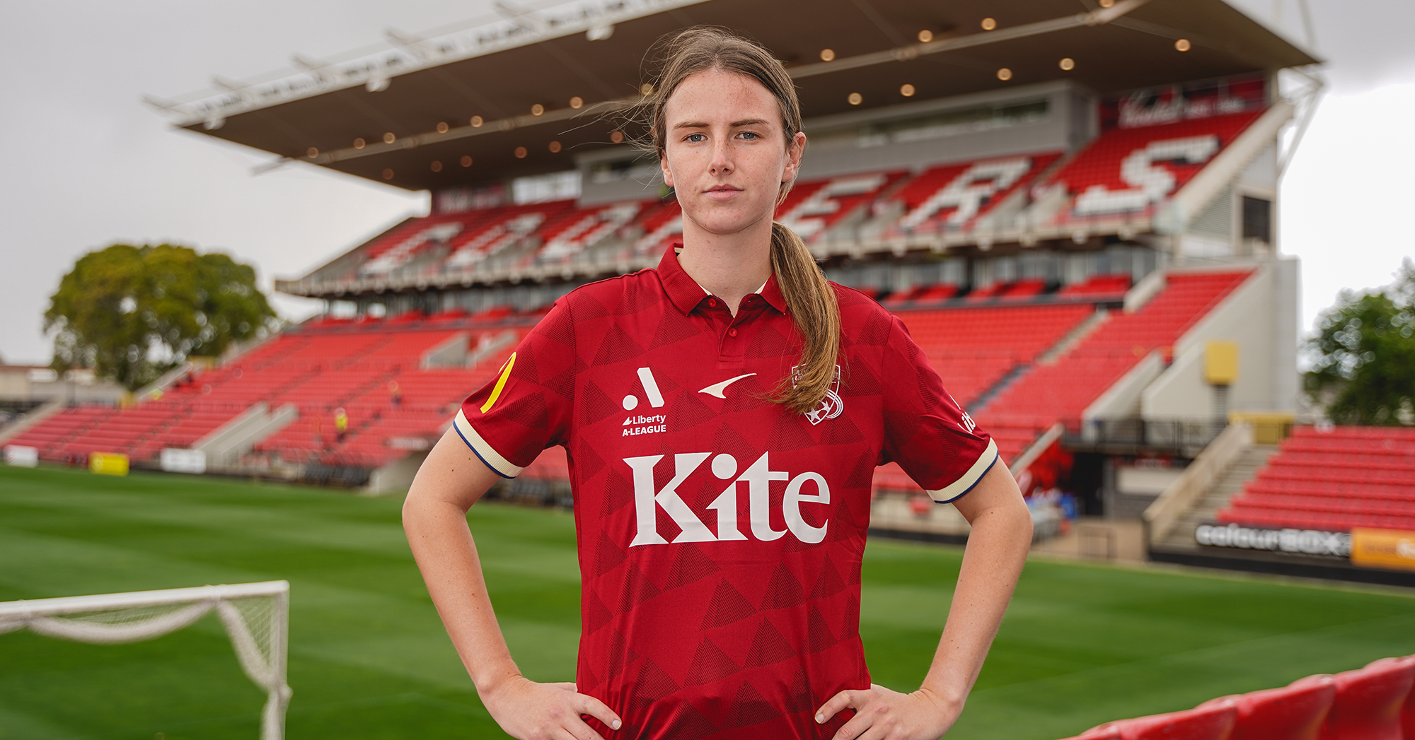 Chelsie Dawber returns to Reds - Adelaide United