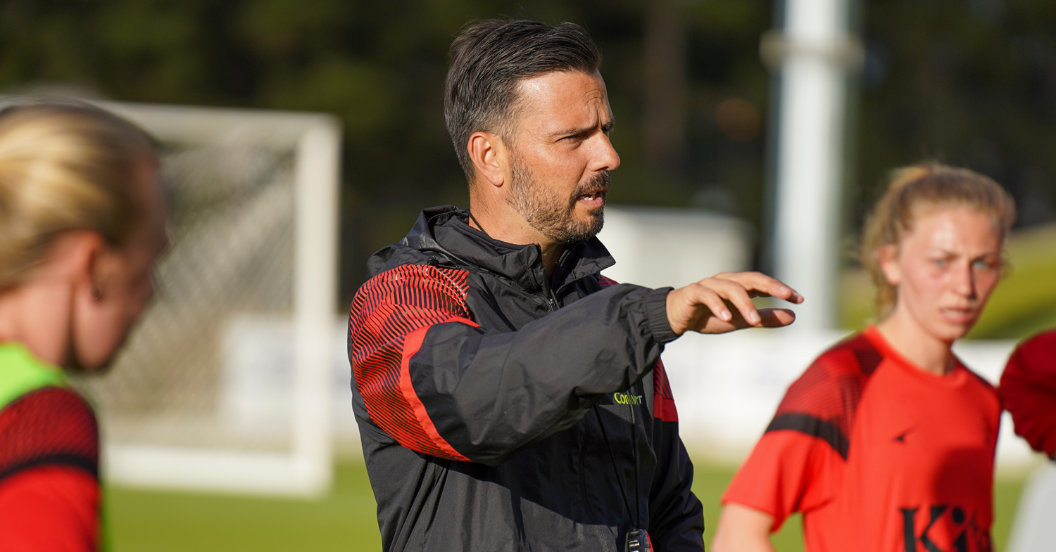 Stenta's Round 1 squad submitted - Adelaide United