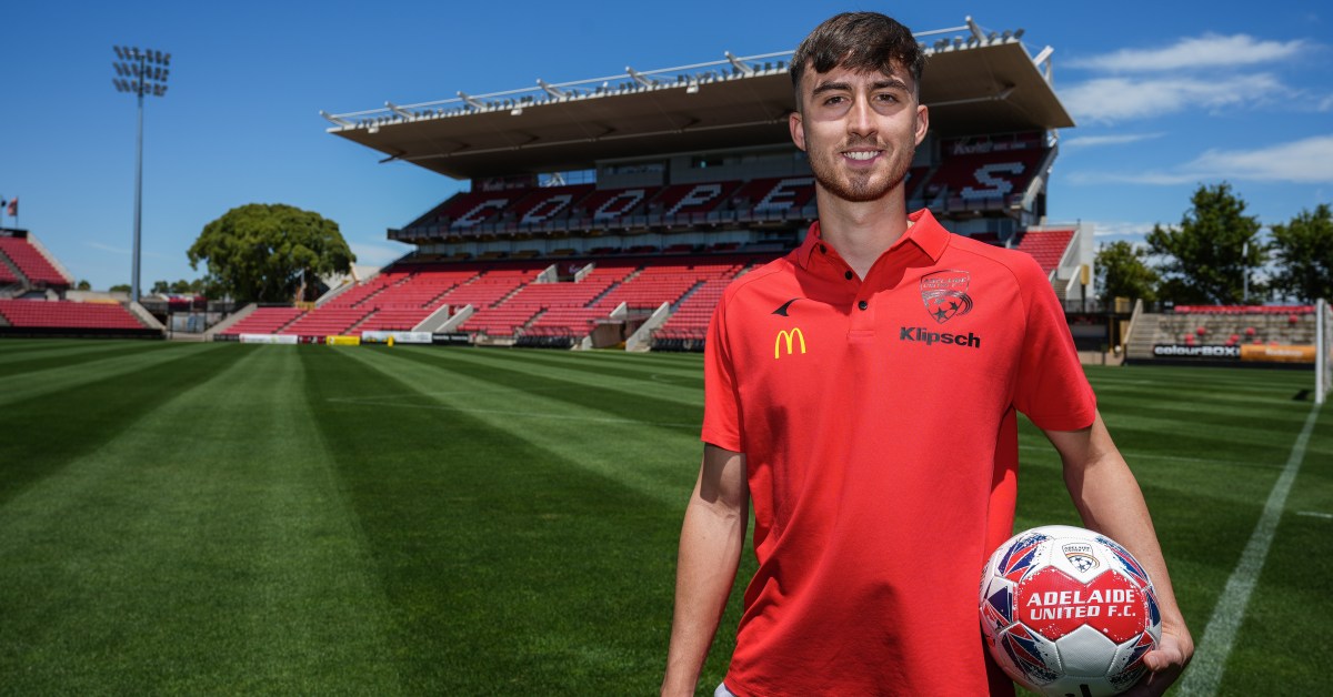Reds sign Luke Duzel - Adelaide United
