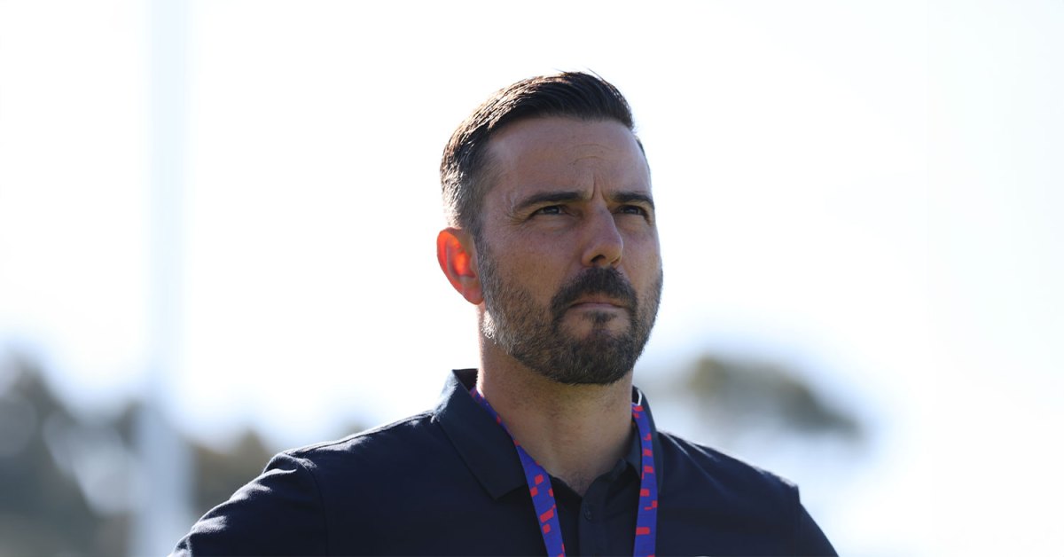 “I’m Like a Proud Dad”: Stenta Pays Tribute to United’s Record-Breaking ...